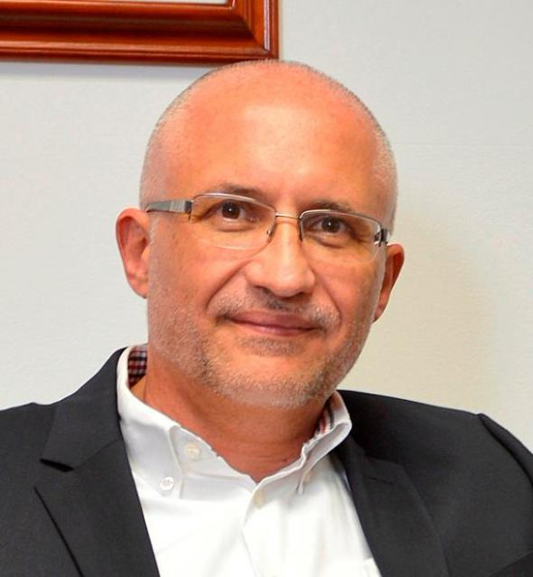 Q & A with Hugo Setzer - Publishers Association of New Zealand Inc